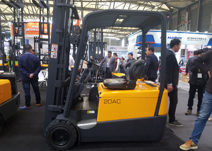 Dual Front Driving Electric Forklift Truck , 3 Wheel Forklift 13km / H ...