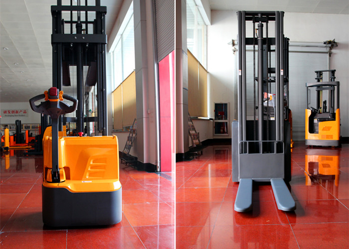 Walkie Type Full Electric Pallet Stacker For Narrow Aisle 24V / 105Ah